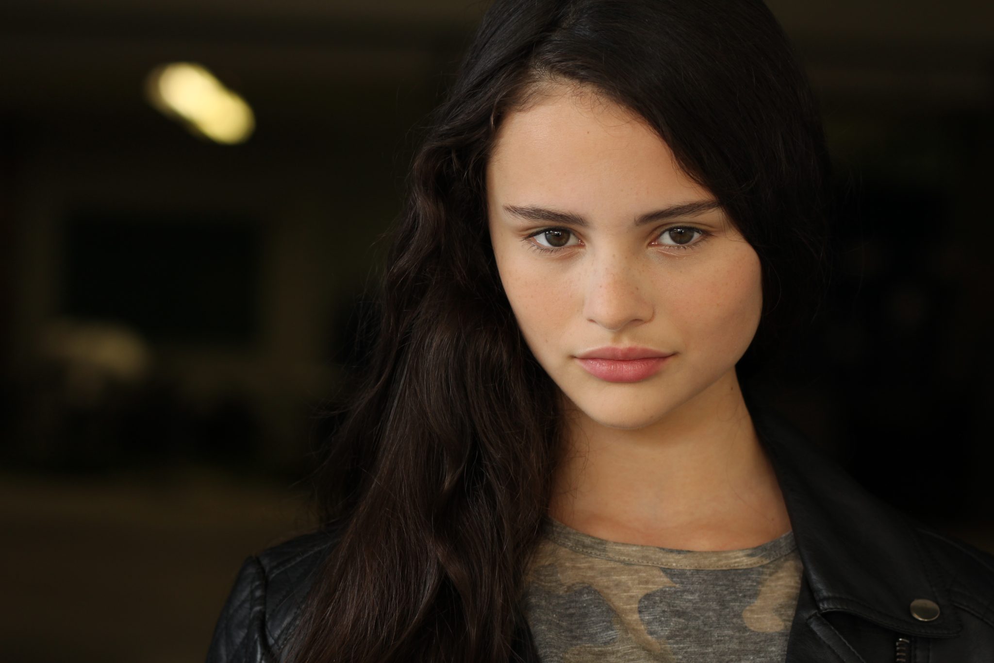 Who is Gabrielle Echols Age? Age, Career, Family, Net Worth, Height Bio ...